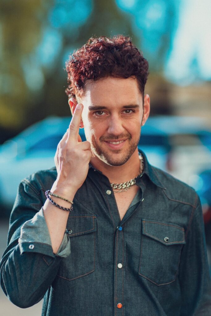 Colin Brittain – Was den neuen Linkin Park Drummer so einzigartig macht ...